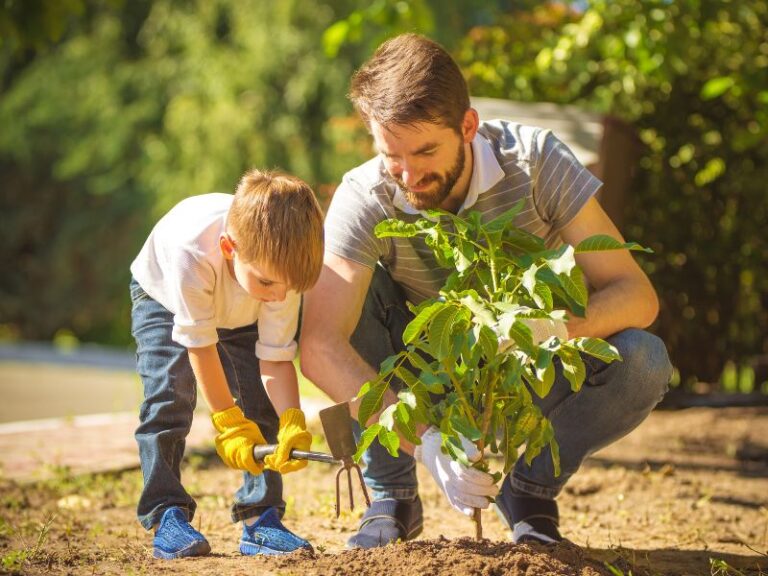Eco Friendly Activities for Kids: 10 Awesome Ideas